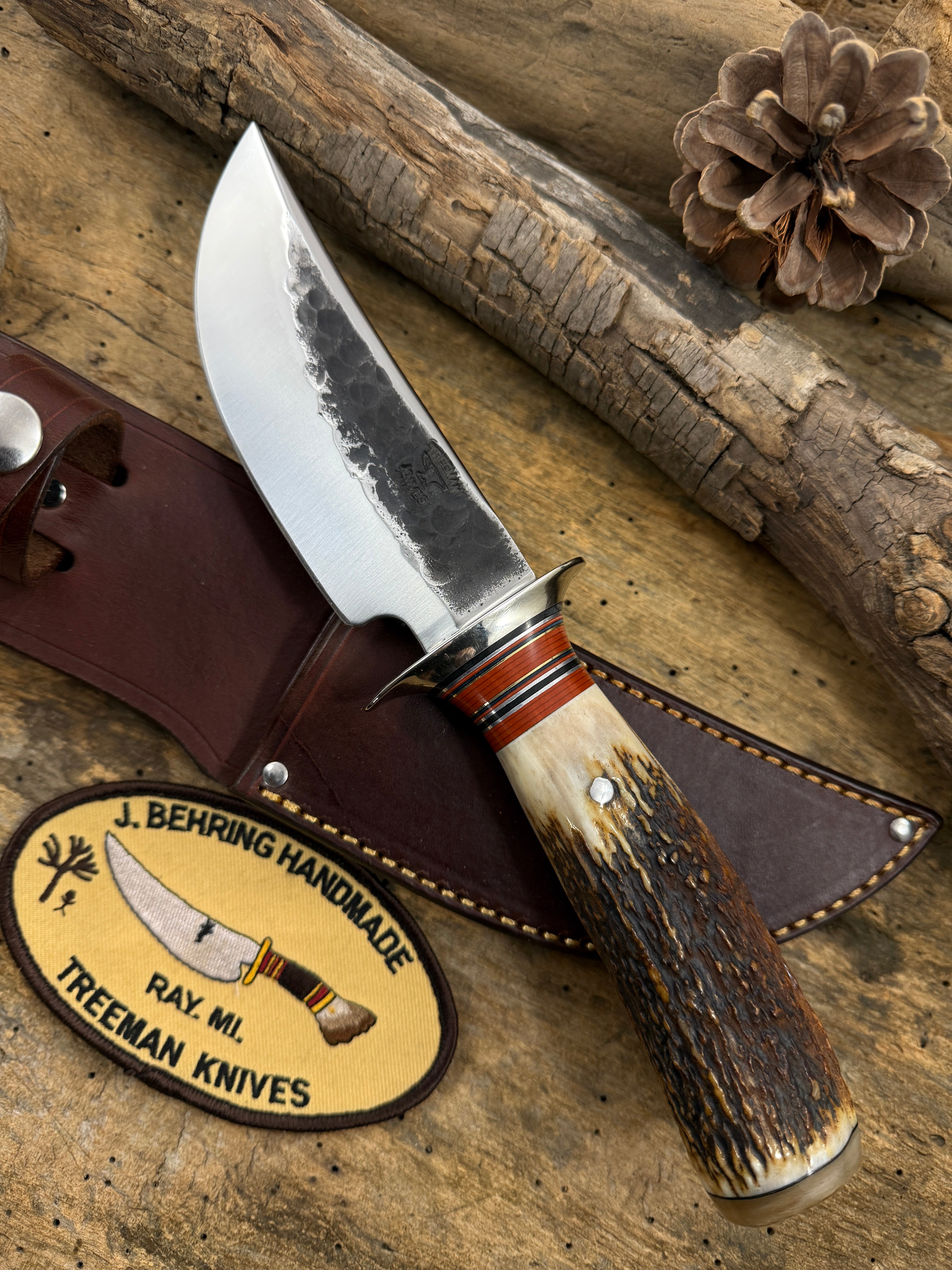 Treeman Fox River 5" Hammer mark Hunter Stag Handle – treemanknives